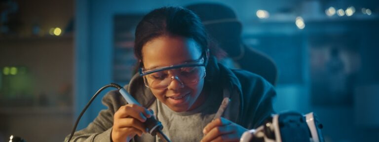 5 Ways To Encourage Your Children To Love STEM